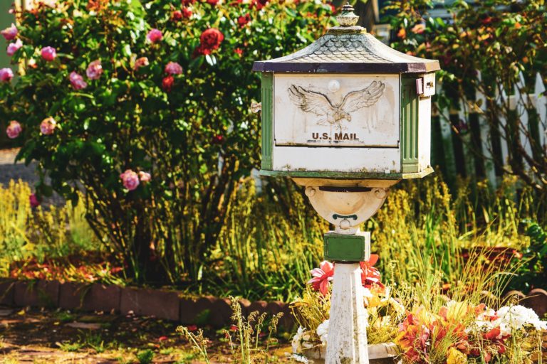 A Closer Look At The Process Of Sending Letters Through A Post Office a-closer-look-at-the-process-of-sending-letters-through-a-post-office